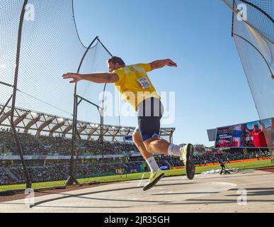 Daniel Ståhl of Sweden competing in the men’s discus at the World ...