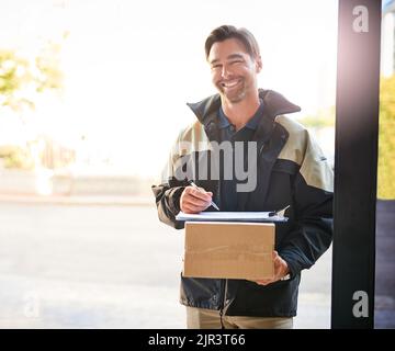 You can rely on us. Portrait of a male doctor with a colleague standing ...