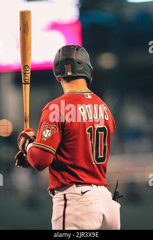 Arizona Diamondbacks third baseman Josh Rojas (10) stands in the ...