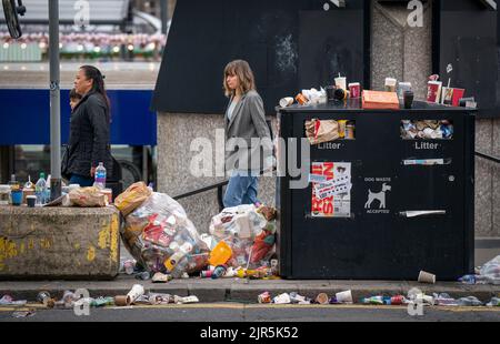 Bins and litter along Princes Street in Edinburgh city centre as ...