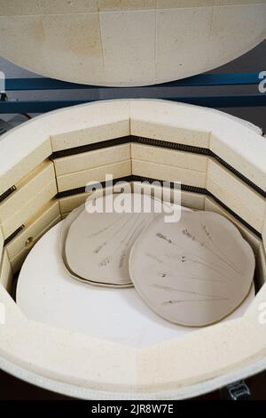 electric oven for ceramic clay products, kiln for dishware made on ...
