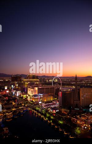 Blick aus dem Cosmopolitan Hotel auf den Las Vegas Strip, Las Vegas ...