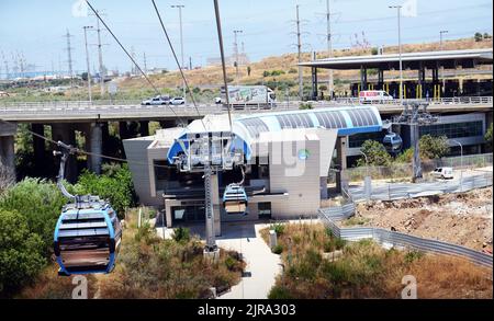 The new Rachbalit cable car system in Haifa, Israel Stock Photo - Alamy