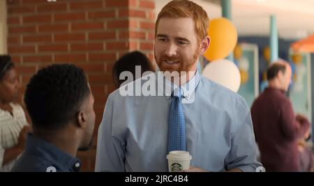 ME TIME, from left: Kevin Hart, Mark Wahlberg, 2022. ph: Saeed Adyani ...