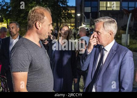 ALBERGEN - Netherlands, 2022-08-21 14:20:00 ALBERGEN - Activists walk ...
