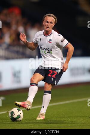 Bolton Wanderers' Kyle Dempsey (second right) celebrates scoring their ...