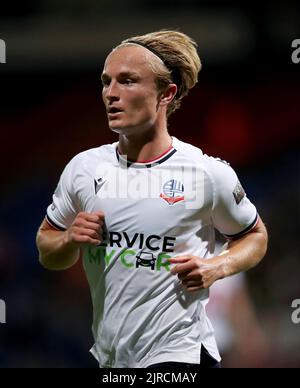 Bolton Wanderers' Kyle Dempsey (second right) celebrates scoring their ...