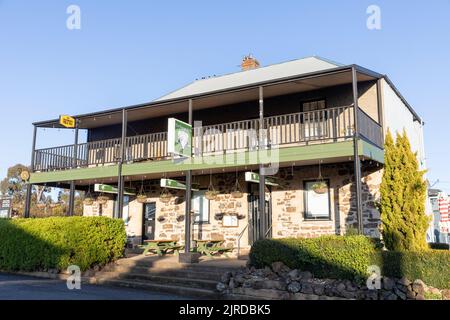 Taralga hotel and pub in the village of Taralga, regional new south ...