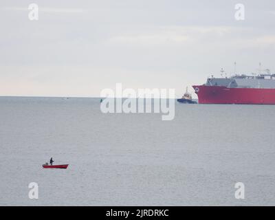 Ship carrying Liquefied natural gas Stock Photo - Alamy