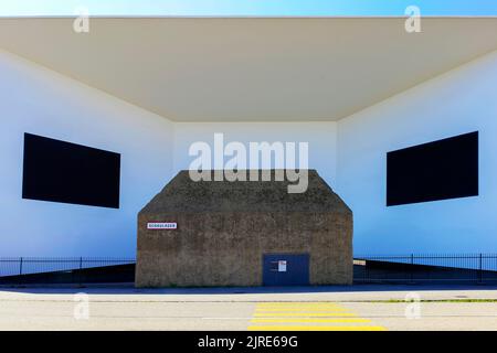 Fondation Laurenz Schaulager (Laurenz-Stiftung Schaulager). The ...