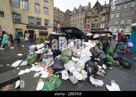Overflowing bins in the Grassmarket area of Edinburgh where cleansing ...