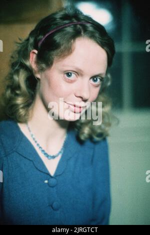 KATHYRN POGSON, WE'LL MEET AGAIN, 1982 Stock Photo - Alamy