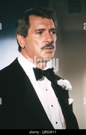 ROCK HUDSON, THE DEVLIN CONNECTION, 1982 Stock Photo - Alamy