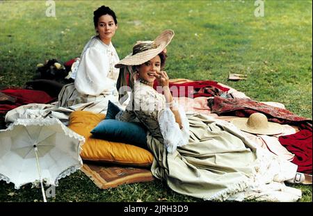 VALMONT, Meg Tilly, Annette Bening, Fairuza Balk, 1989 Stock Photo - Alamy