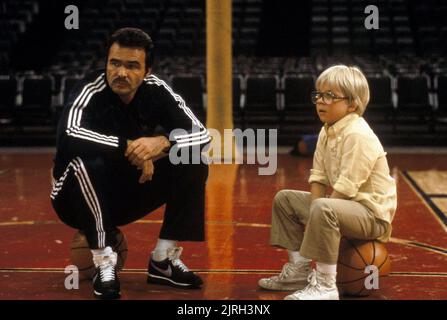 BURT REYNOLDS, PATERNITY, 1981 Stock Photo - Alamy