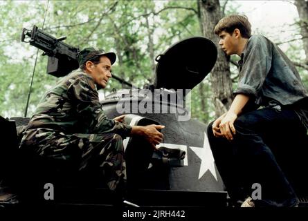 THOMAS HOWELL, JAMES GARNER, TANK, 1984 Stock Photo - Alamy