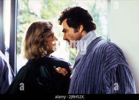 LAUREN HUTTON, BURT REYNOLDS, MALONE, 1987 Stock Photo - Alamy