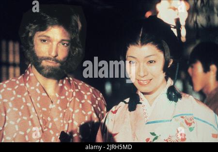 Shogun Shogun Mariko (Yoko Shimada), John Blackthorne (Richard Chamberlain) *** Local Caption ...