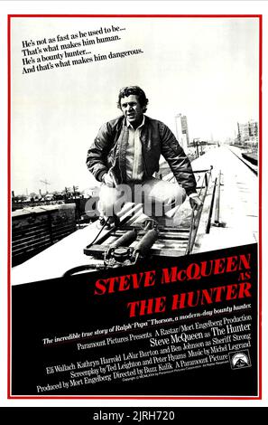 THE HUNTER (1980) RALPH "PAPA" THORSON, STEVE MCQUEEN HUNT 005 Stock ...