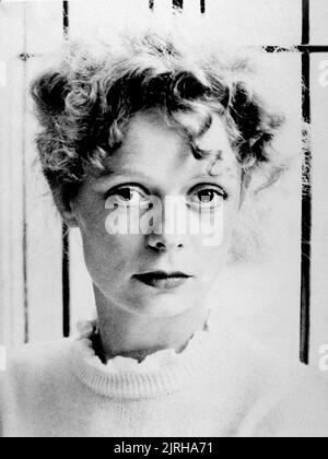 KATHYRN POGSON, WE'LL MEET AGAIN, 1982 Stock Photo - Alamy