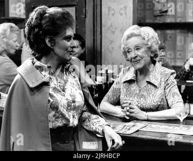 DORIS SPEED, PATRICIA PHOENIX, CORONATION STREET, 1979 Stock Photo - Alamy