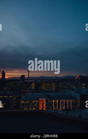 View of Seattle from Capitol Hill at night Stock Photo - Alamy