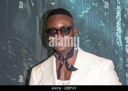 Roze Traore attends "The Lord Of The Rings: The Rings Of Power" New ...