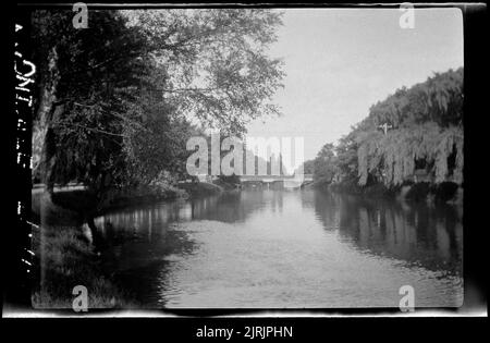 [Avon River, Christchurch], 1920s-1930s, Christchurch, by Roland Searle Stock Photo - Alamy