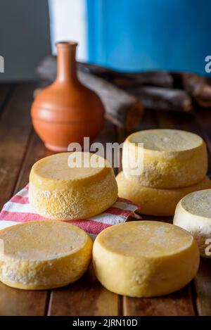 Traditional cured curd cheeses from the Cariri region, northeastern ...