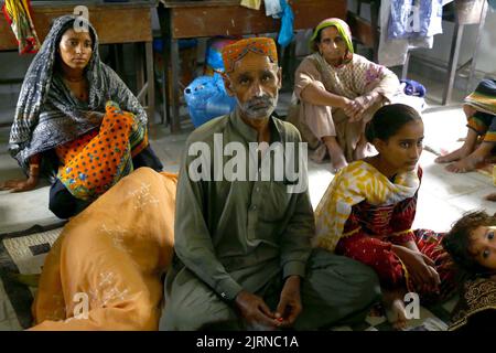 Interior Sindh Flood affected people accommodated to rehabilitation at ...