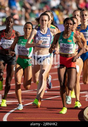 Hirut Meshesha of Ethiopia competing in the women’s 1500m heats at the ...