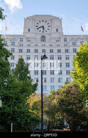 Shell Mex Building , London Stock Photo - Alamy