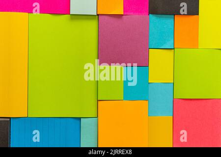pile of sticky notes on office table at work Stock Photo - Alamy
