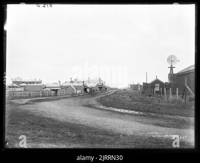 Orepuki, circa 1905, New Zealand, by Muir & Moodie Stock Photo - Alamy
