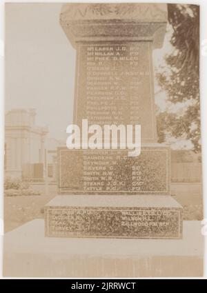 [Carterton War Memorial], 1920s-1930s, Carterton, by Roland Searle Stock Photo - Alamy