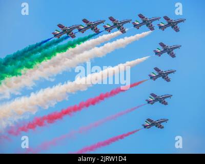 The Frecce Tricolori the Italian airforce display team, Royal ...