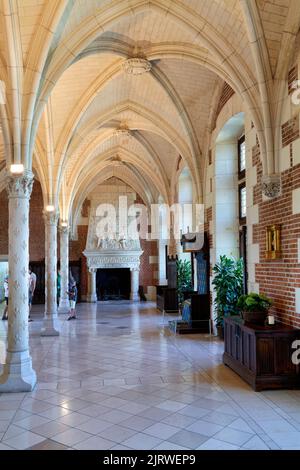 Chateau D'Amboise interior, Amboise France - the Orleans-Penthievre ...