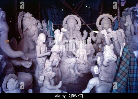 Ganpati Idol Workshop, Mumbai, India Stock Photo - Alamy