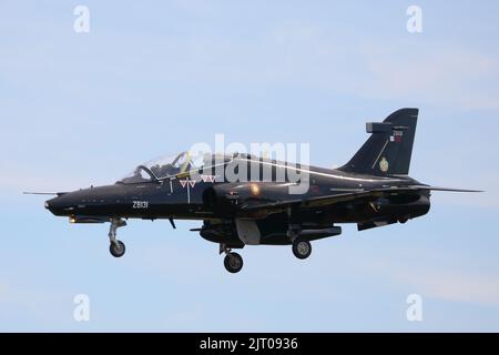 Qatar Air Force British Aerospace Hawk Mk 167 ZB132 arriving at the ...