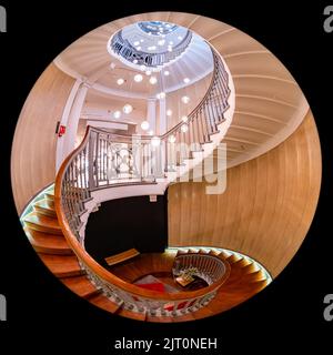 Cecil Brewer staircase - Heals, Tottenham Court Road Stock Photo - Alamy