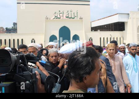 Dhaka, Bangladesh. 26th Aug, 2022. CEC Kazi Habibul Awal attend the janaja with Hamim Group ...