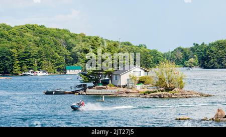 Cottage in Admiralty group of islands, 1000 one thousand islands ...