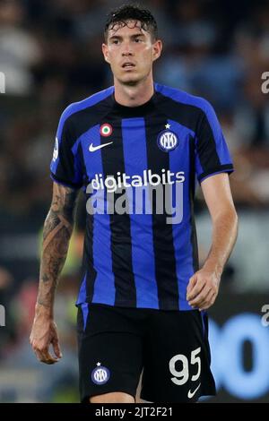 Inter’s Italian defender Alessandro Bastoni celebrates after scoring a ...
