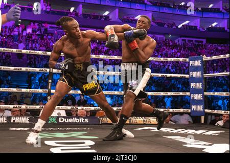 Youtube personality KSI and rapper Swarmz during their ‘Two Fights in ...