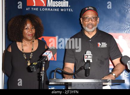 Ruby Bridges, Russell Wigginton in attendance for Ruby Bridges Reading ...