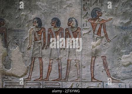 Ancient Egyptian Drawings inside the Pharaoh Tombs in the Valley of the ...