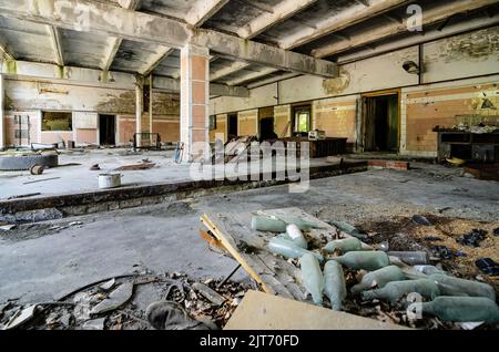 Details of the Chernobyl fire station left right after the disaster ...