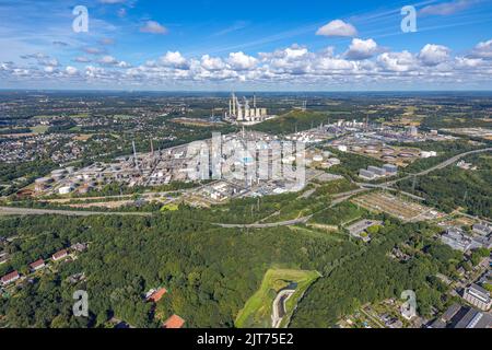 Aerial view, Ruhr oil BP Gelsenkirchen refinery, Uniper power plant ...