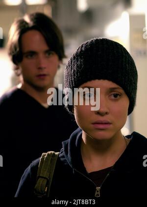 THE INVISIBLE, Margarita Levieva, Justin Chatwin, 2007. ©Buena Vista ...