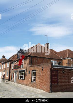The Victory Public House in Hamble, Hampshire, England, UK Stock Photo ...
